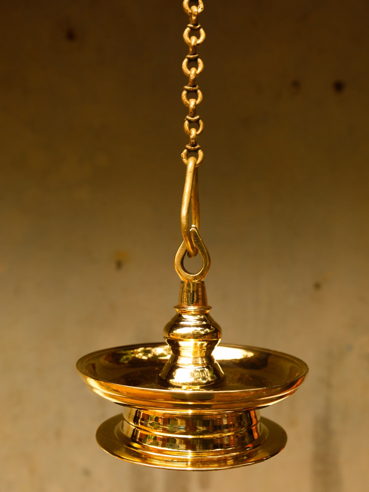 Thooku Vilakku - Hanging Oil Lamps